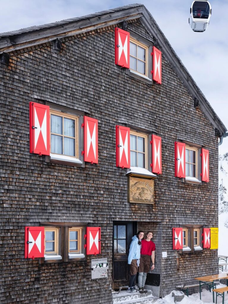 Photography by Cassie Floto Warner for Bloomberg Pursuits - Art Department